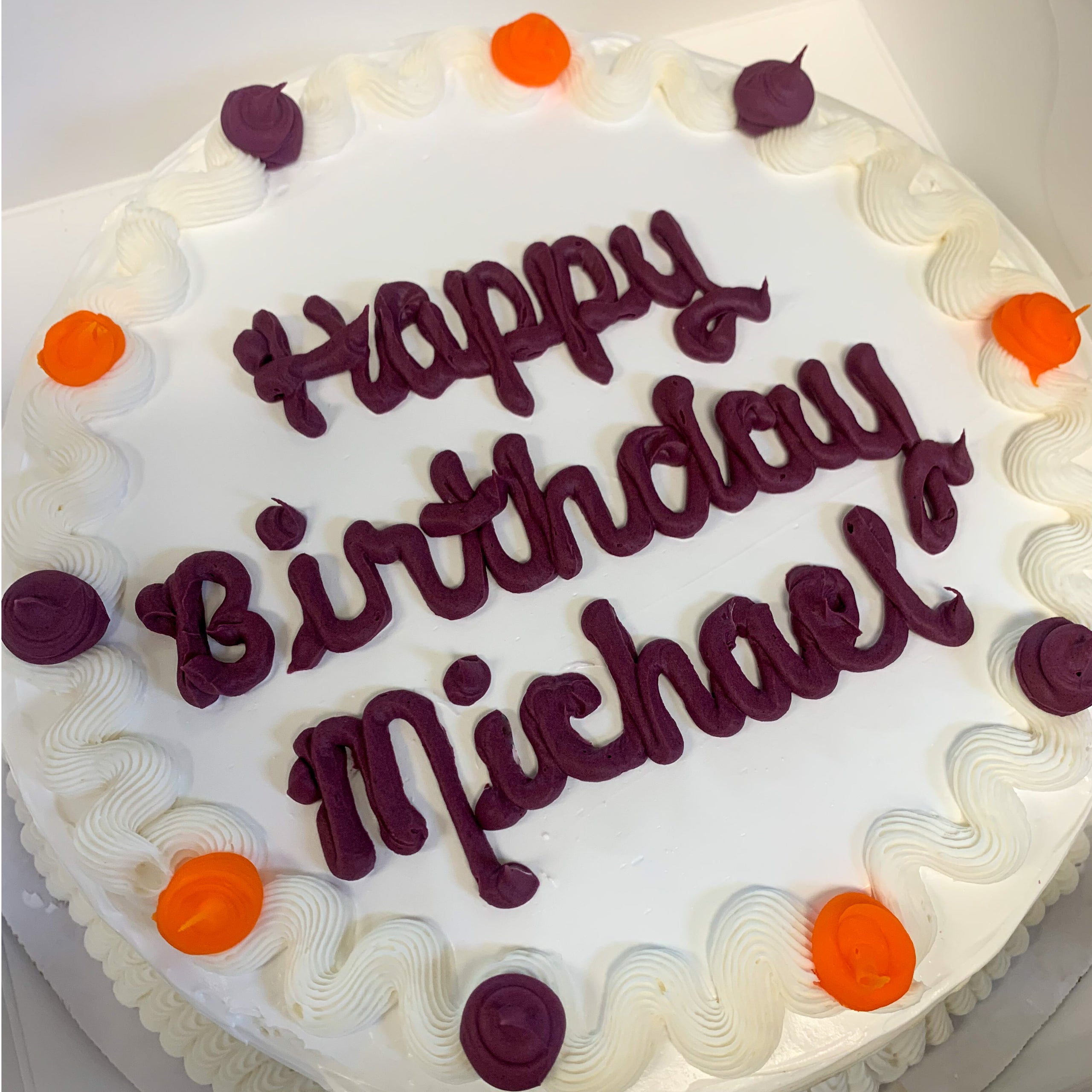 Large Round Ice Cream Cake | Daddy O's Creamery